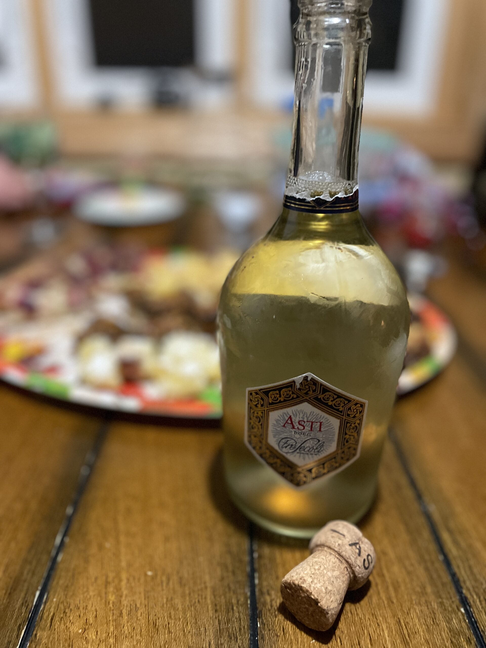 Discovering the Bubbly Elegance of Tre Secoli Asti Spumante Dolce DOCG ...
